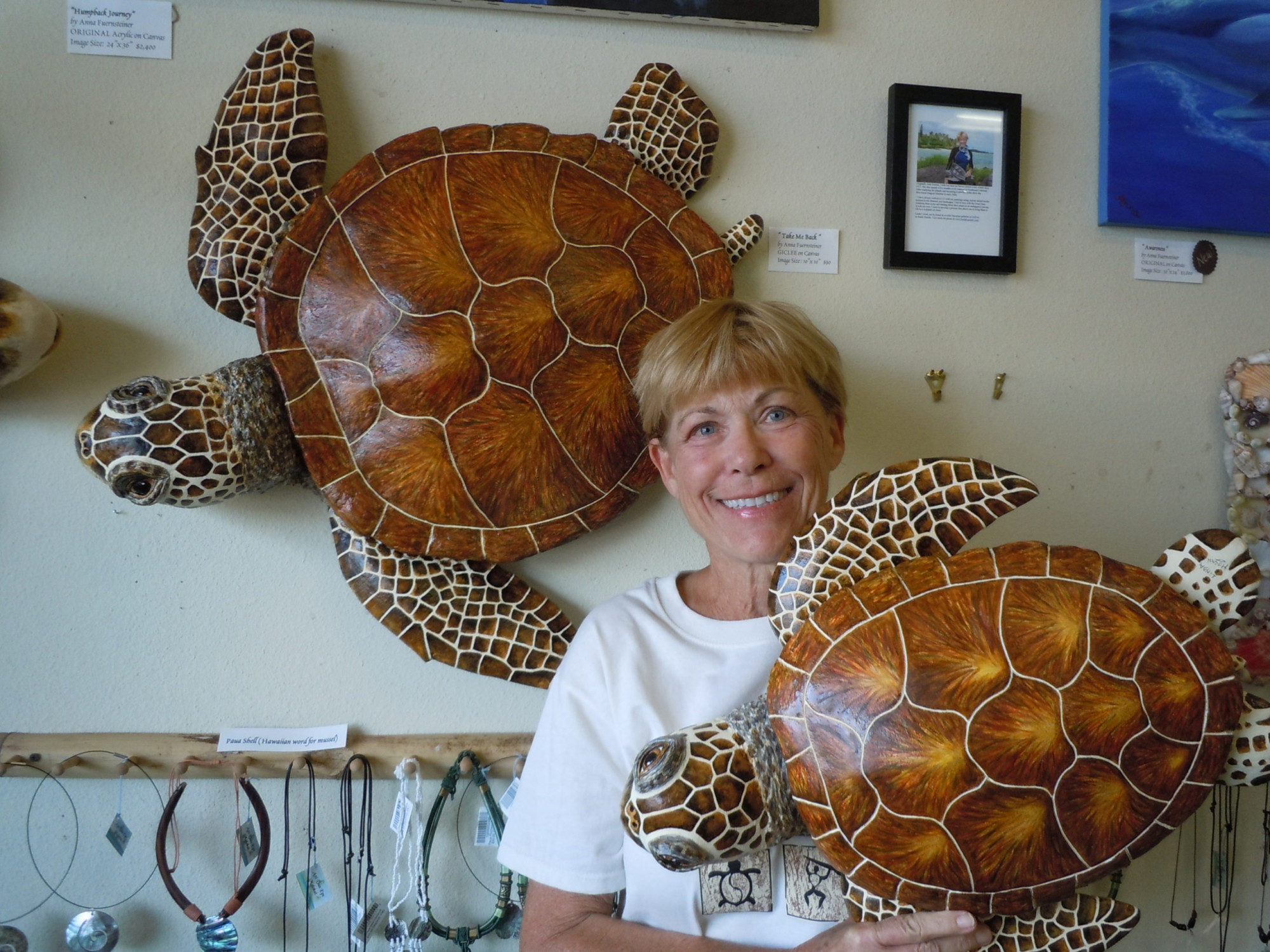 Artist Brings Turtles to Life | The Molokai Dispatch
