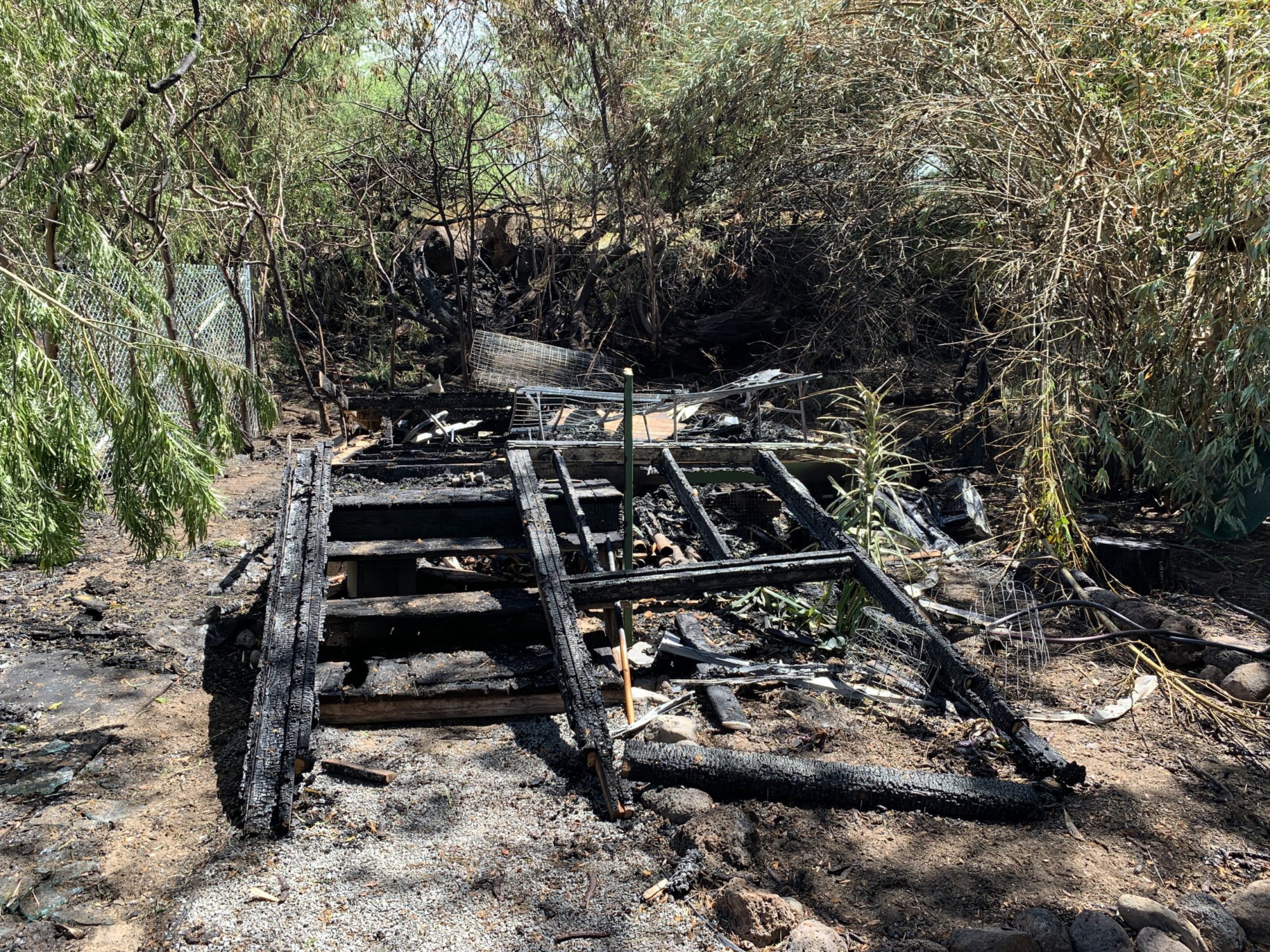 Structure Fire Leaves One Displaced | The Molokai Dispatch